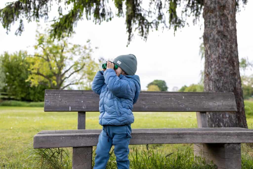 15 Nature Play Activities for Toddlers & Preschoolers